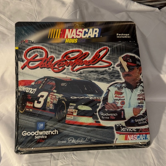 Nascar | Office | Nascar Goodwrench Racing Mouse Pad Black And Red ...